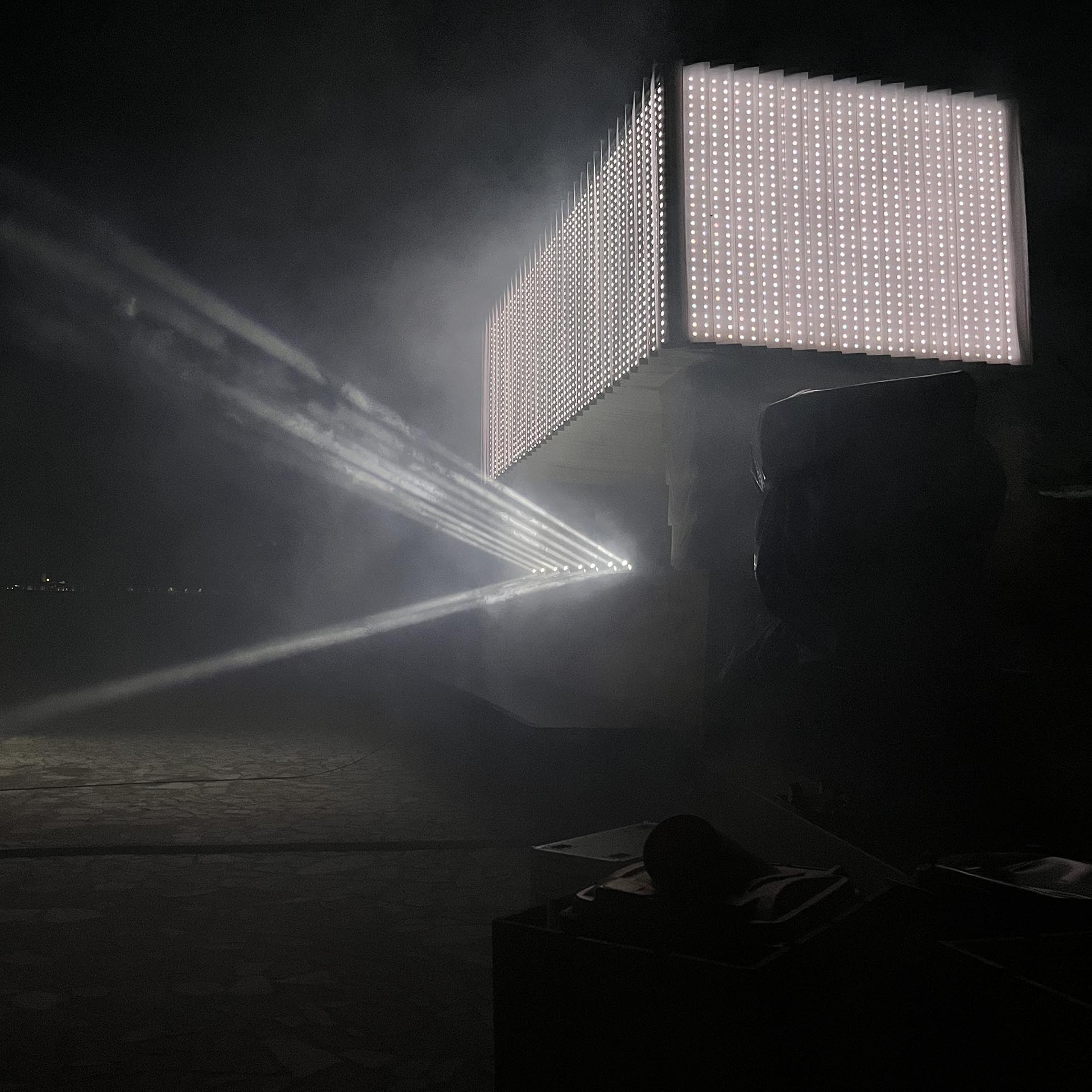 STEALTH LED wrapped led sculptures | lichterloh